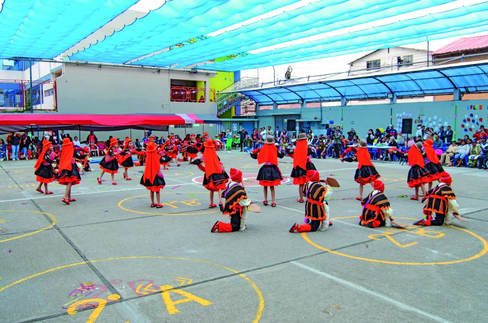 Colegio Andino 110 años en Huancayo - Bitácora Revista