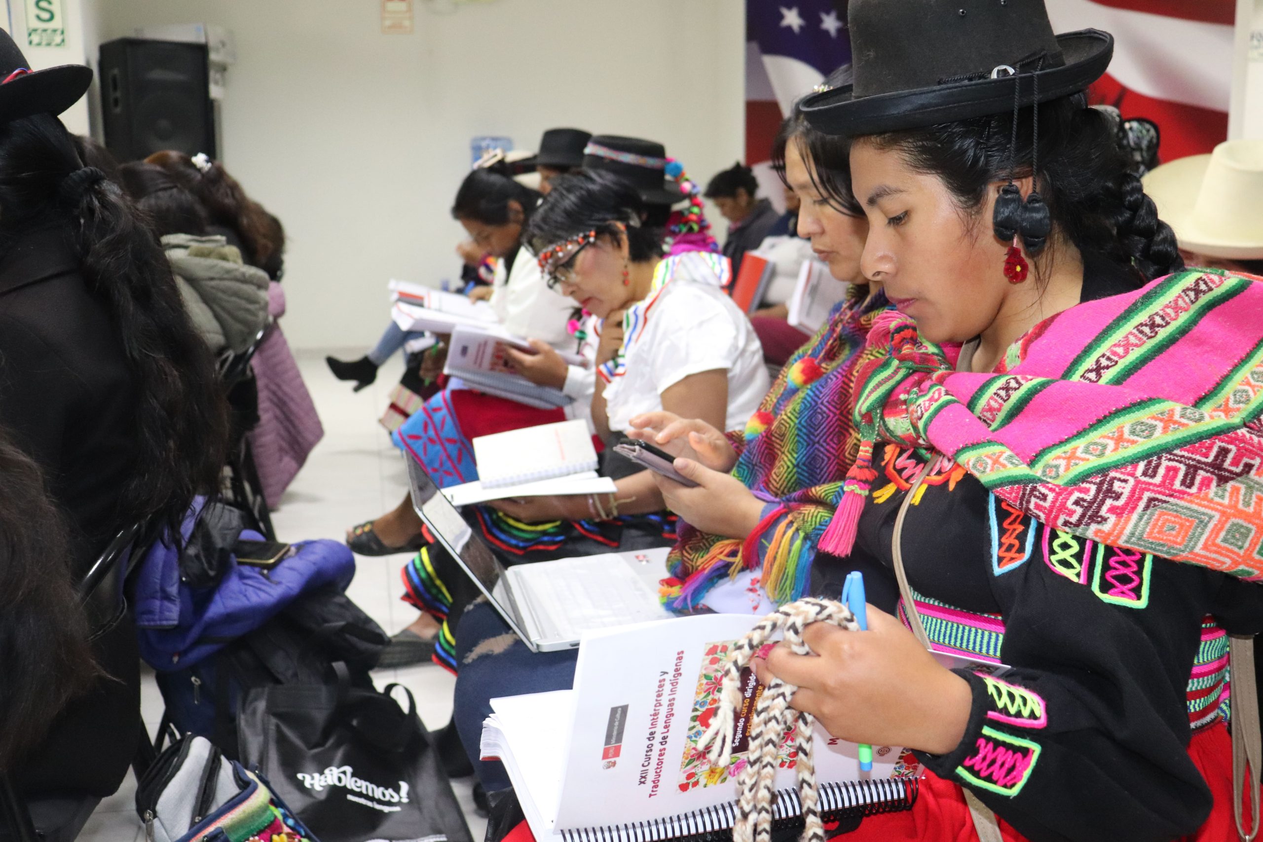 Cien mujeres indígenas avanzan en curso nacional y refuerzan la ...