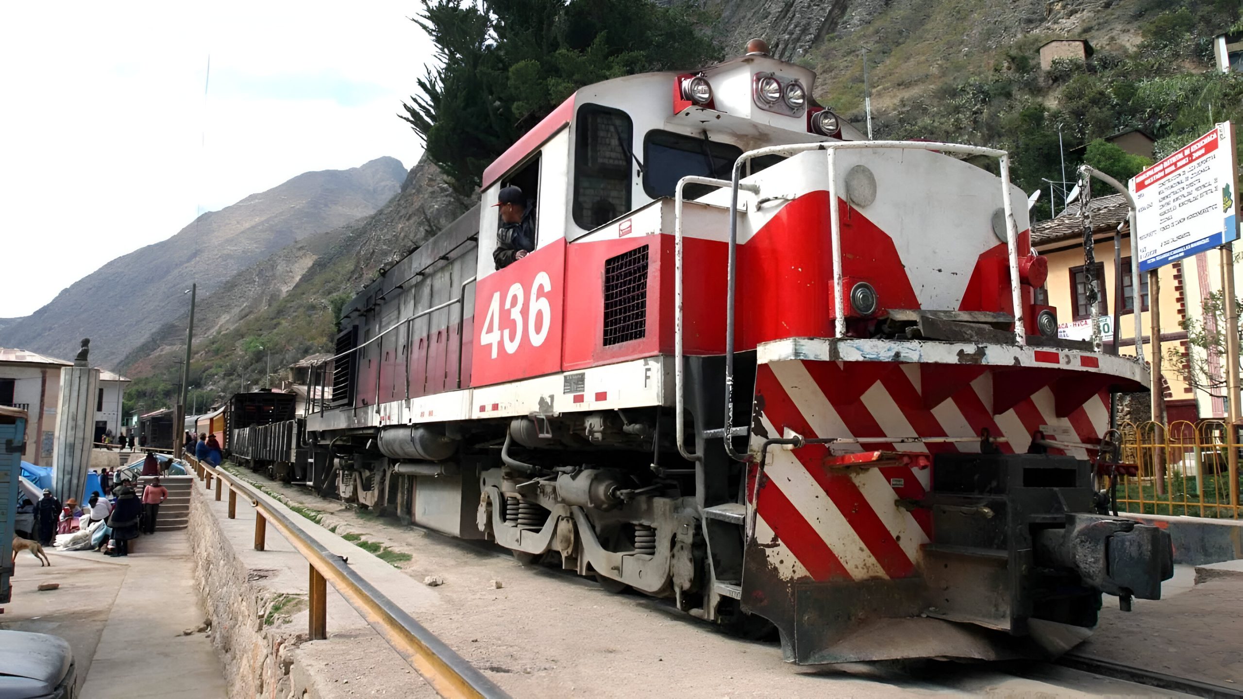El 'Tren Macho' se modernizará tras un siglo: el ferrocarril que ...